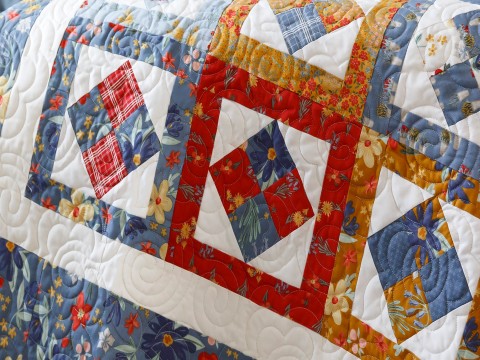 Present Quilt - Quilting Tutorials