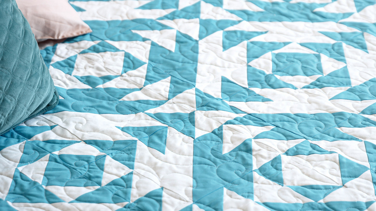 Make a "Jenny Lane" Quilt with Jenny Doan of Missouri Star — Quilting ...